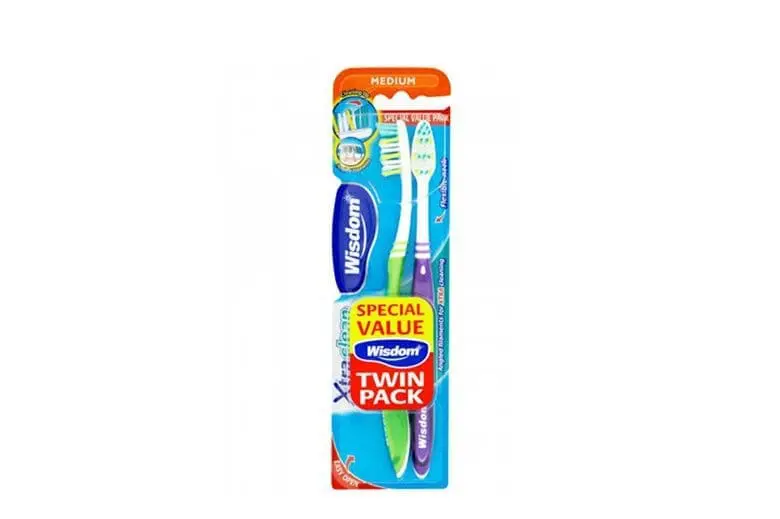 Wisdom Xtra Clean T Brush Med. Kenya